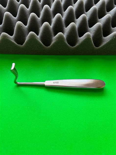 W Lorenz 09 0093 Rake Retractor 6 12 Surgical Instrument Amed Capital