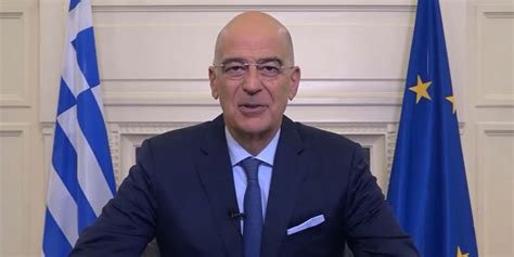 Μήνυμα Δένδια για τη γιορτή των Θεοφανίων Nα μας φέρει υγεία και