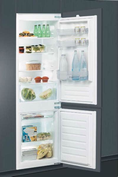 Ib7030a1duk Indesit Integrated Fridge Freezer €519 Fitted
