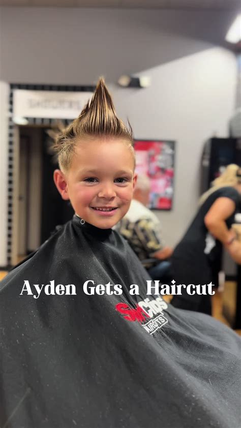 Fohawk Fondu Pour Les Enfants Coupes De Cheveux Pour Hommes Pour