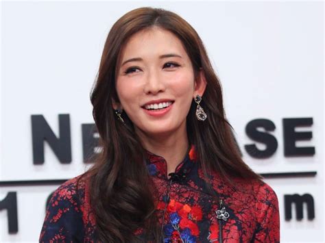 五位年过40还没结婚的女星林志玲上榜最后一位选择终身不婚 范晓萱