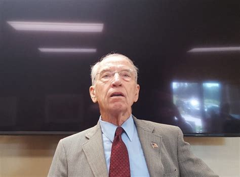 Grassley Reveals The Stupid Maneuver That Broke His Hip Kiwaradio