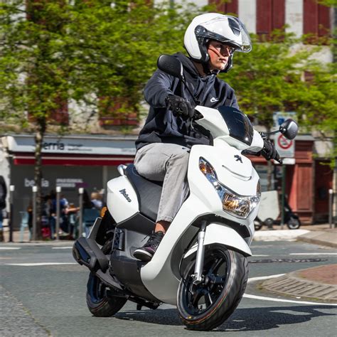 Peugeot Kisbee Active prezzo velocità scheda e rilevamenti