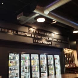 TAPPED PUBLIC HOUSE MILL CREEK Updated January 2025 226 Photos
