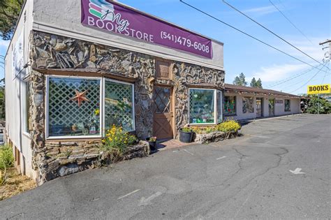 912 Rogue River Hwy Grants Pass Or 97527 Loopnet