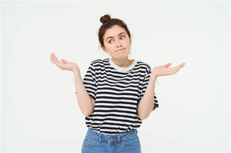 Image Of Confused Brunette Girl Shrugging Shoulders Looks Puzzled