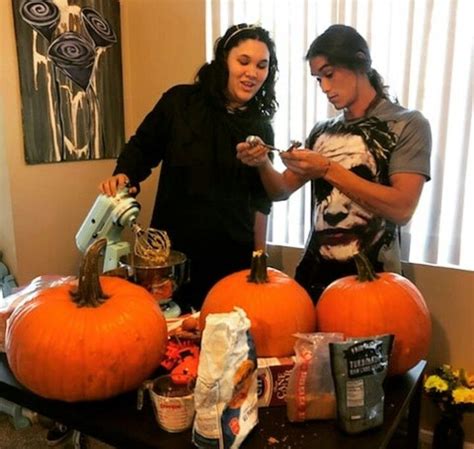 Booboo Stewart And His Sister Descendientes
