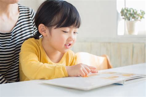 我會看圖說故事 信誼好好育兒 信誼基金會 分齡教養父母最佳幫手
