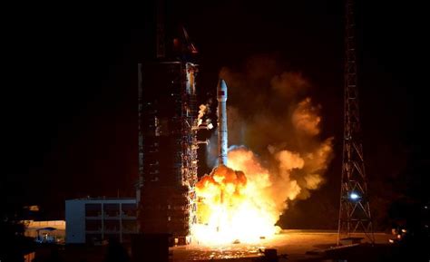 China Lança Seu Primeiro Satélite De Comunicação Para Celular