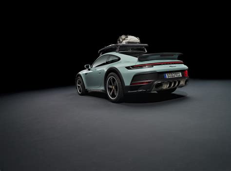 ポルシェ 新型「911ダカール」発表 オフロード性能高めた限定車（グーネット） 自動車情報・ニュース Carview