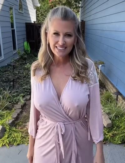 Post 771609821173727232 Horny And Tumbex