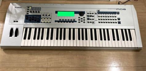 Yamaha Mo6 61 Key Music Production Synthesizer Workstation Daw Control
