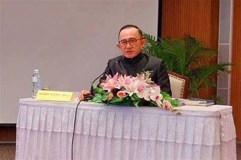 ผู้หญิง ‘มล ปนัดดา ดิศกุล บรรยายพิเศษ เรื่อง ‘คุณธรรมการเป็น