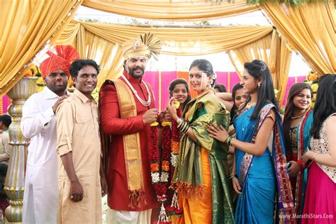 Tujyat Jeev Rangala Marriage Photos Ranada Anjali Pathak Bai Marriage