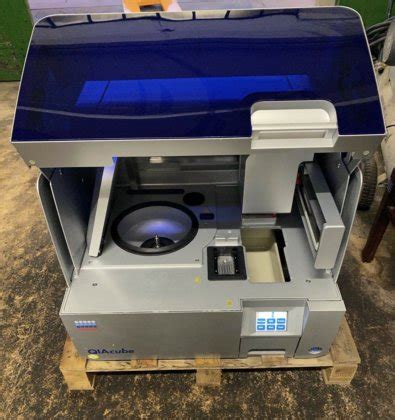 QIAGEN Qiacube Automated PCR Nucleic Acid DNA RNA Protein Purification