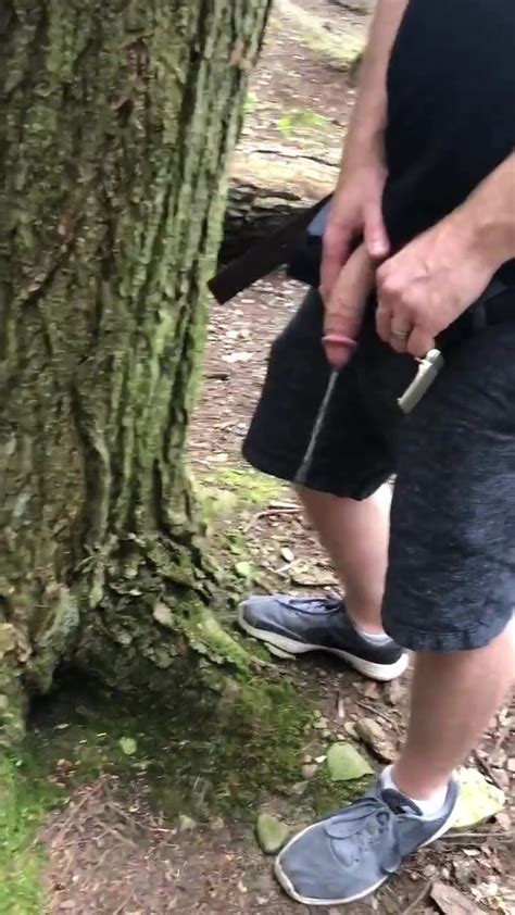 Big Dick Outdoor Piss Video 3