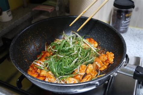 이마트 노브랜드 야식 추천 간편하게 먹기 좋은 오븐구이 치킨 튀기지 않아 좋아 네이버 블로그