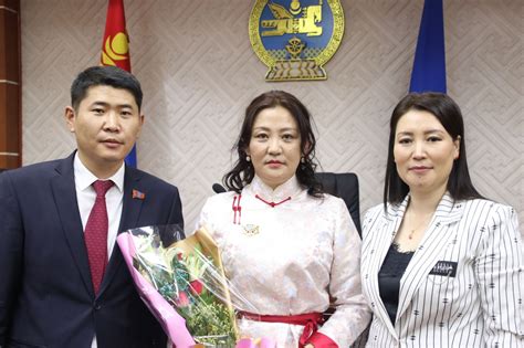 Баянгол ИТХ ШИЛДЭГ АРГА ЗҮЙЧ ЭРХЛЭГЧ НАР “АЛТАН ГАДАС” ОДОНГООР ШАГНАГДЛАА