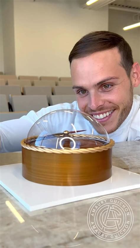 Compass Cake By Amaury Guichon Video In 2023 Chocolate Sculptures