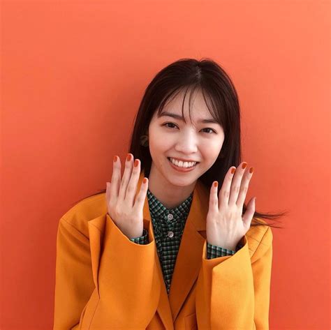 西野七瀬卒業号となるノンノ3月号、本日発売ネイルまでまとめたオレンジがお似合いだったなぁちゃんポジティブandパワーのあるラスト表紙になりました横