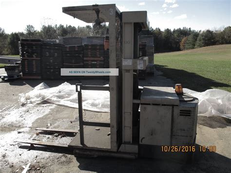 Crown 30sp36tt S Electric Stock Order Picker Stacker Warehouse Fork Lift