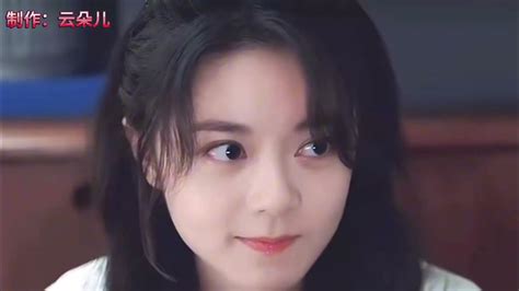 李英倾情演唱《难舍你的爱恋》旋律优美动听，伤感催泪百听不厌啊 Youtube