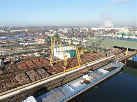 Logistik Für Stückgut Vom Hafen Neuss In Die Ganze Welt