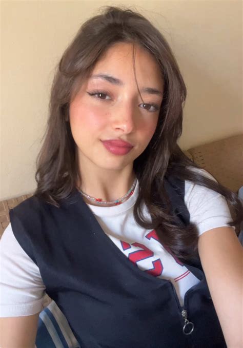 Vidéos De Dodo Douaa Hlaila Avec Original Sound الحسابٰٰ لل بيع🇸🇦 Tiktok