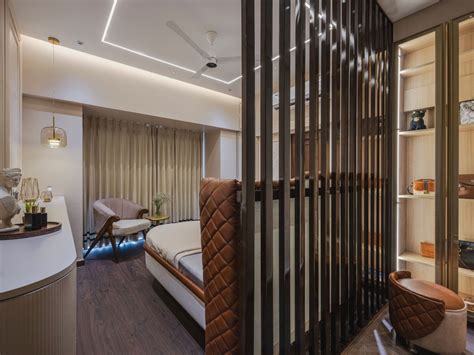 Make Grand Roman Gestures Inside This 900 Sq Ft Mumbai Apartment