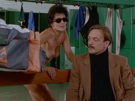 Naked Iris Berben In Anwalt Abel Sprecht Mir Diesen Mörder Frei
