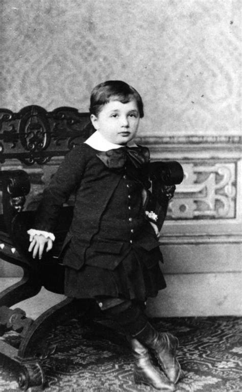 Albert Einstein At 3 Years Old 1882 480x778 Rhistoryporn