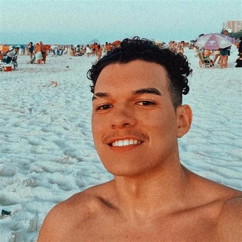 Jovem é morto tiro na cabeça em Anchieta Rio de Janeiro G1