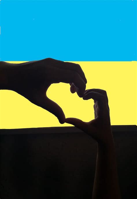 Безкоштовне стокове фото вертикальні постріл руки свобода сила