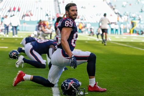 Danny Amendola 2 Time Super Bowl Champion To Retire After 13 Nfl