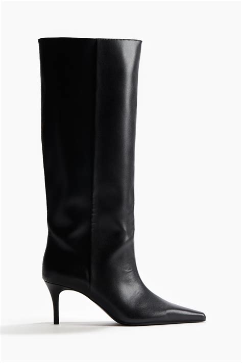 6 Boots That Go With Everything Nakedlydressed