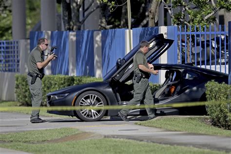 Rapper Xxxtentacion Shot Dead In Florida Anchorage Daily News