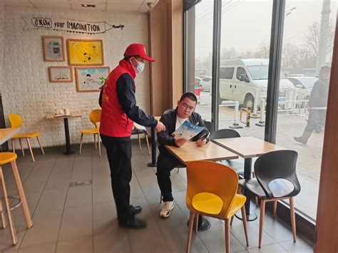 【激情落实年】清河县开展网络举报和辟谣宣传进商户活动澎湃号·政务澎湃新闻 The Paper