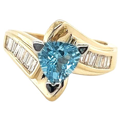 Blue Topaz Diamond Ring 156ct Flawless Trillion Cut With Baguettes 14k