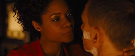Naomie Harris Skyfall