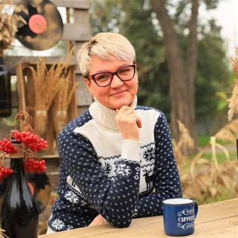 Валентина Онищук Tinavalentina • Threads Say More