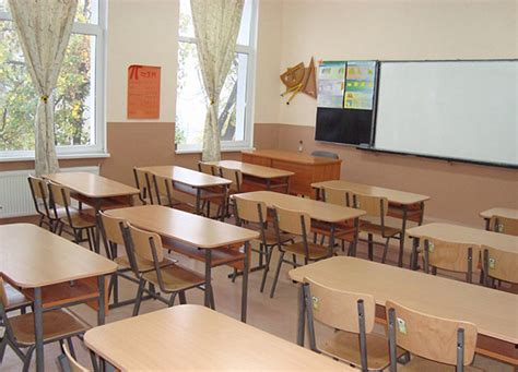 Хартиената извинителна бележка отива в миналото