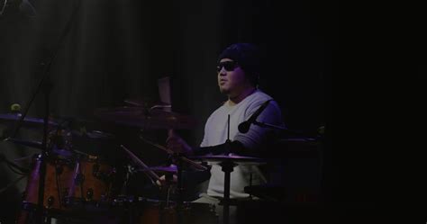 Liu Zi Rong Drummer Lu Mapex