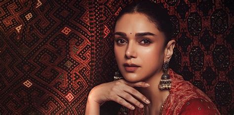 VIRAL Aditi Rao Hydari Recreates Her Heeramandi Walk At Cannes
