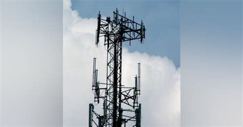 Real Time Corrective Action For Mobile Bandwidth Hogs Lightwave