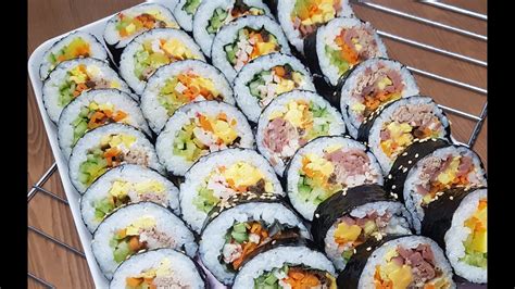 Korean Sushi Rolls Kimbapgimpap 김밥 만들기 Youtube