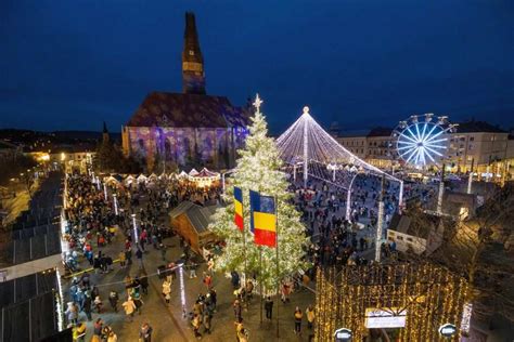 VINERI Se deschide Târgul de Crăciun de la Cluj Napoca Povești la