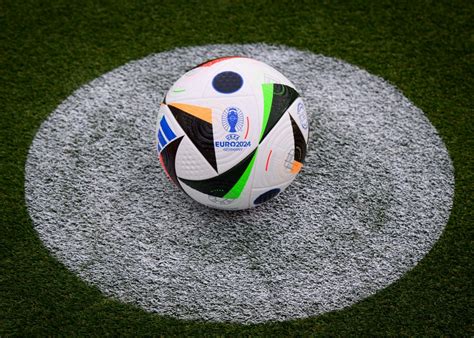 Fußball-EM News: ARD/ZDF: Was bei einer Fußball-EM im eigenen Land ...