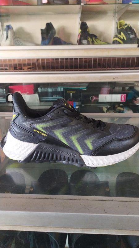 Sepatu Spotec Model Forza Abu Orang