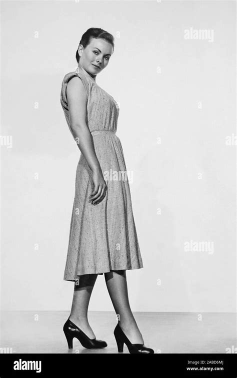 Pinky Jeanne Crain 1949 Tm And Copyright © 20th Century Fox Film Corp