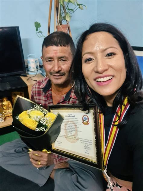 Poornima Shrestha On Twitter बुबालाई रास्ट्रपति र रास्ट्रपति भवन